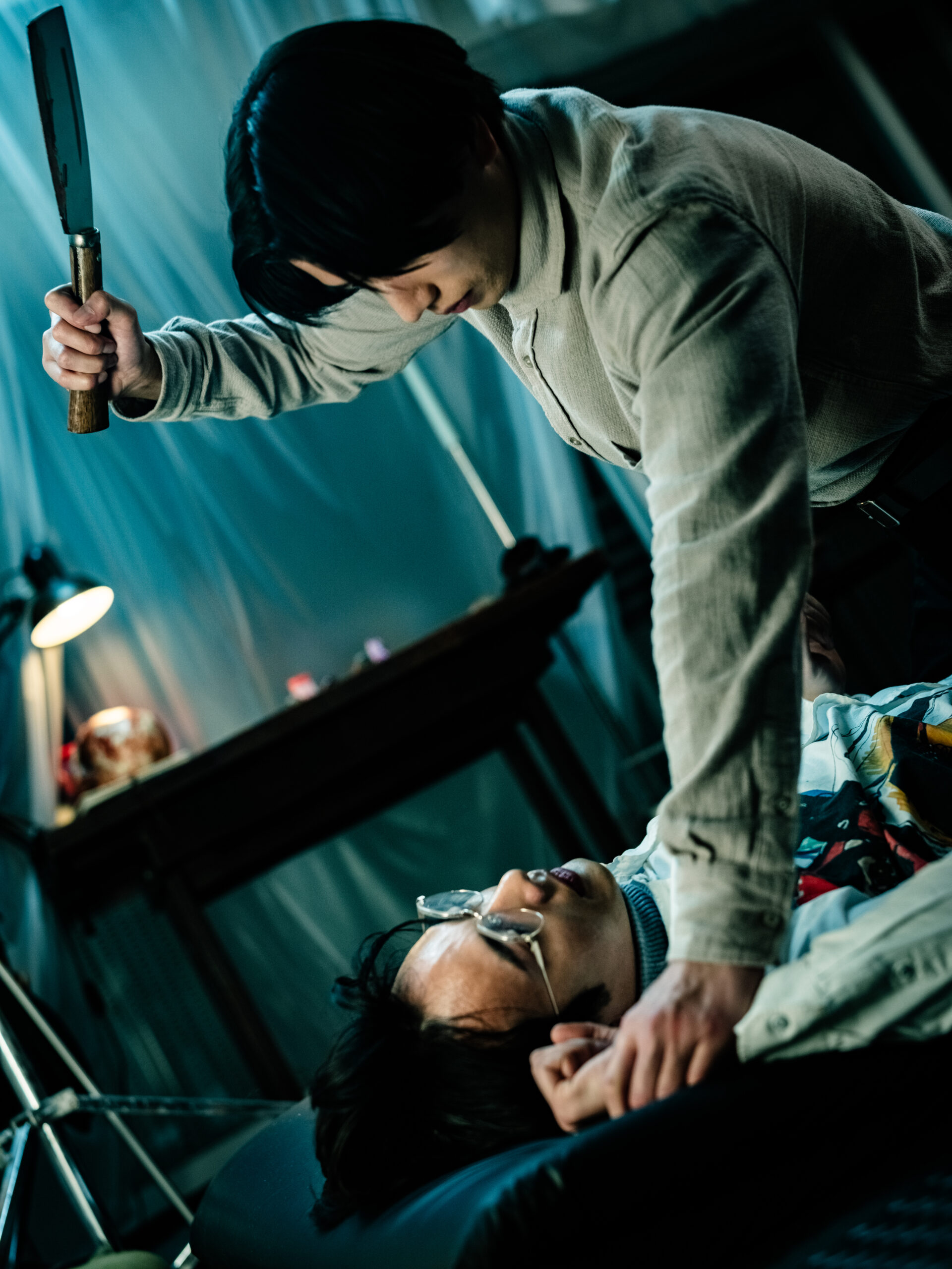 人体を素材に“1脚の椅子”を作る。R18スラッシャー『インコンプリート・チェアーズ』2026年1月公開 – TERROR WEB